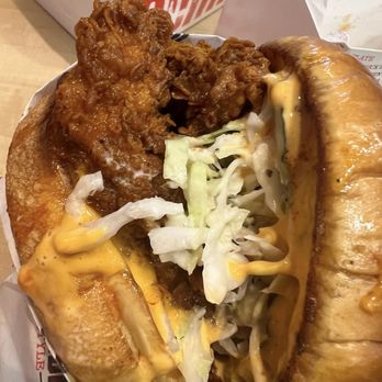 MONROE’S HOT CHICKEN - Updated July 2025 - 296 Photos & 258 Reviews ...