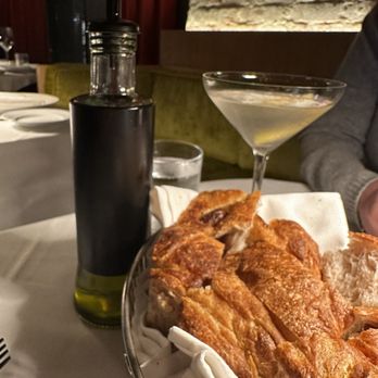 TUCCI - Updated July 2024 - 175 Photos & 38 Reviews - 643 Broadway, New ...