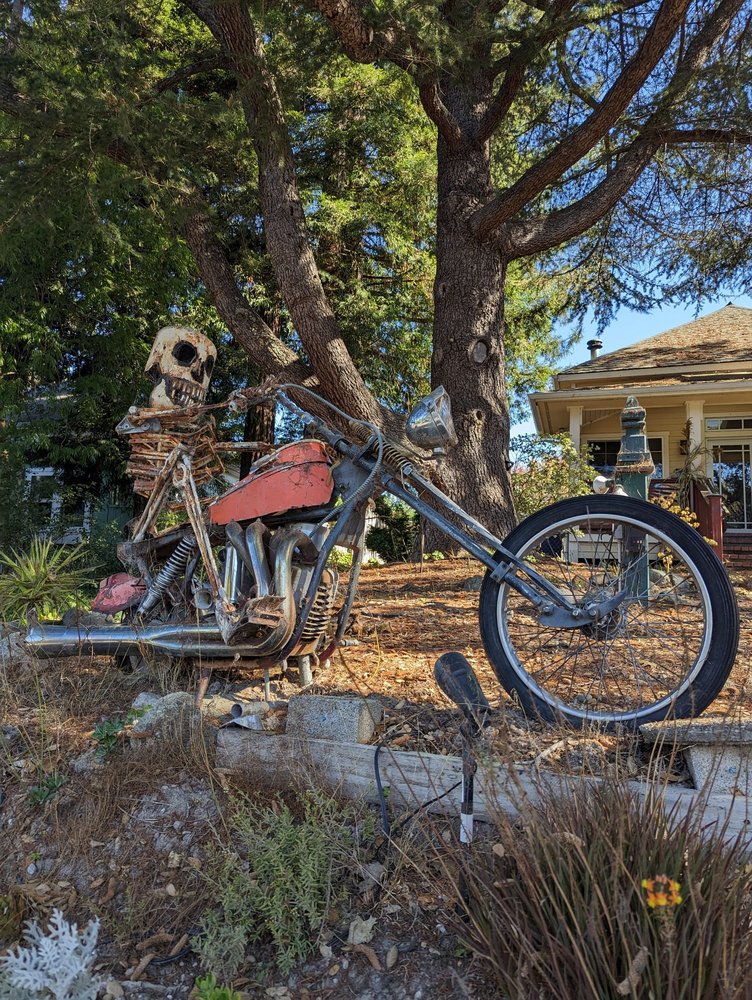 PATRICK AMIOT SCULPTURE ART- FLORENCE AVENUE - Updated September 2024 ...