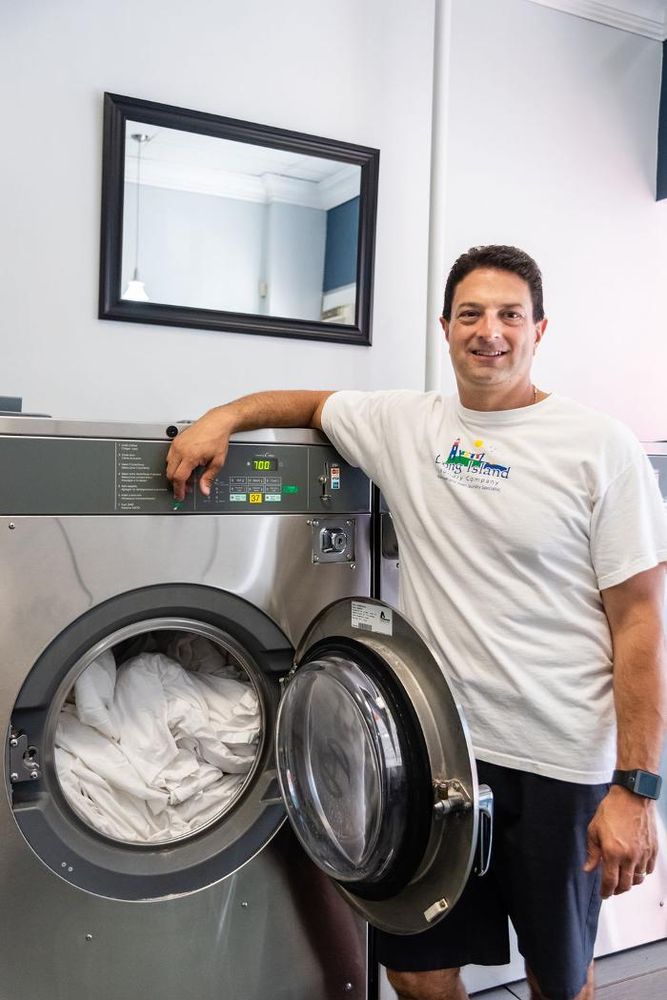 LONG ISLAND LAUNDRY COMPANY - Updated October 2025 - 19 Photos & 15 ...