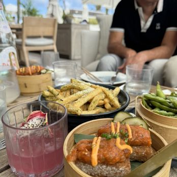 WATR AT THE 1 ROOFTOP - Updated January 2025 - 958 Photos & 546 Reviews ...