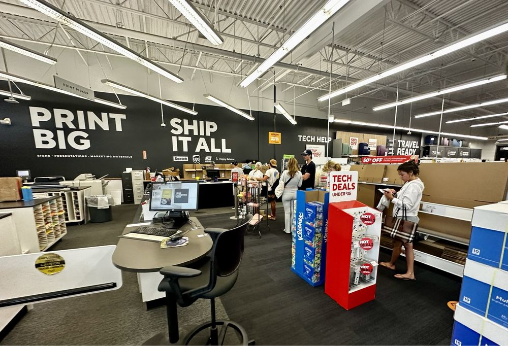 STAPLES - Updated July 2024 - 80 Photos & 118 Reviews - 1650 Garnet Ave ...
