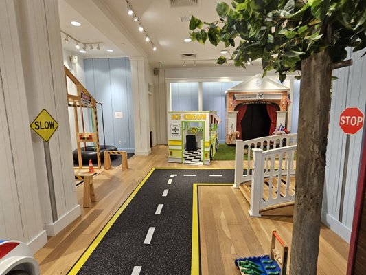 IMAGINATION CITY - Updated May 2025 - 189 Photos & 144 Reviews ...