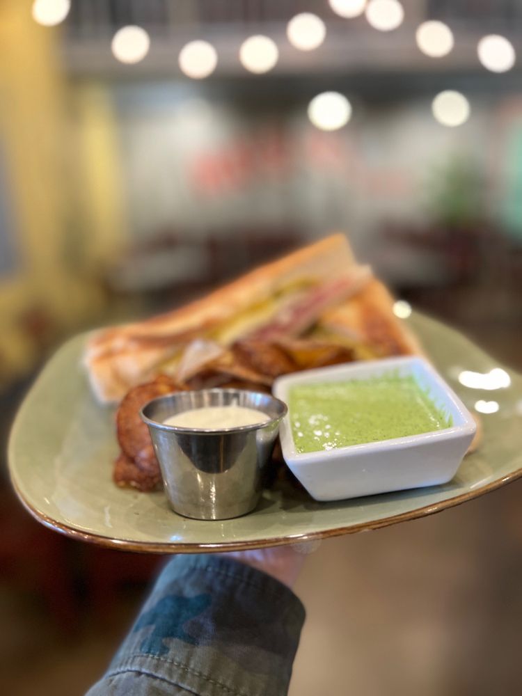 MAMBO GRILL & TAPAS - 211 Photos & 186 Reviews - 122 E Fisher St ...