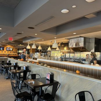 CRAFT FOOD HALLS - WALTHAM - Updated December 2025 - 265 Photos & 181 ...