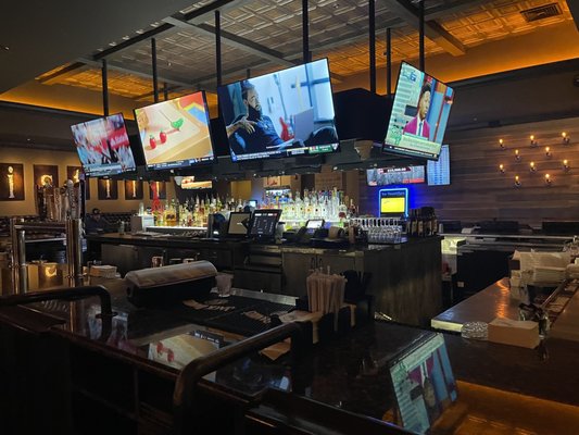 DISTILL A LOCAL BAR - Updated April 2025 - 440 Photos & 538 Reviews ...