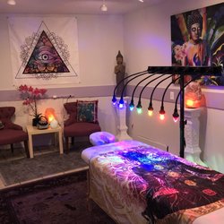 Best Mediums and Psychics Near Me - March 2025: Find Nearby Mediums and ...