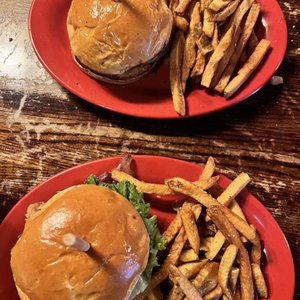 RED LION GROG HOUSE - 361 Photos & 453 Reviews - 1043 Virginia Ave ...