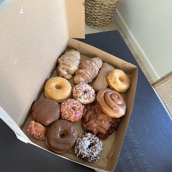 ROCKLIN DONUTS & CINNAMON - Updated September 2025 - 676 Photos & 656 ...