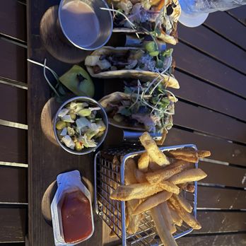 SAND BAR - Updated December 2025 - 185 Photos & 128 Reviews - 770 S ...