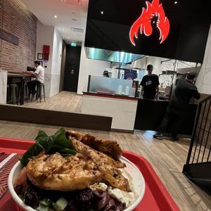 RESTAURANT POULET ROUGE ESPACE MONTMORENCY - Updated December 2024 - 23 ...