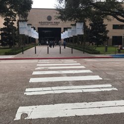 HOUSTON’S FIRST BAPTIST CHURCH - 83 Photos & 30 Reviews - Churches ...