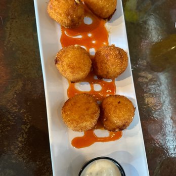 REDEMPTION BAR AND GRILL - Updated July 2024 - 264 Photos & 187 Reviews ...