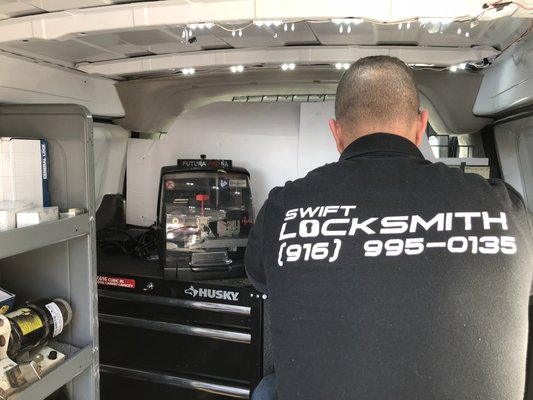 SWIFT LOCKSMITH - Updated November 2025 - 43 Photos & 358 Reviews ...