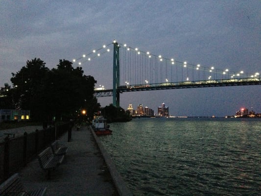 RIVERSIDE PARK - Updated August 2025 - Riverside Park, Detroit ...