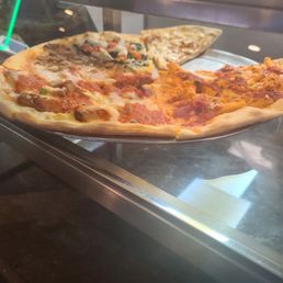 RED STAR PIZZA - Updated September 2025 - 30 Photos & 60 Reviews - 1805 ...