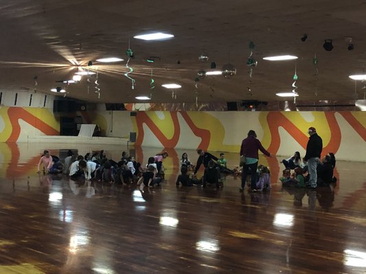 OLYMPIC SKATING CENTER - 15 Photos & 15 Reviews - Skating Rinks - 60 E ...