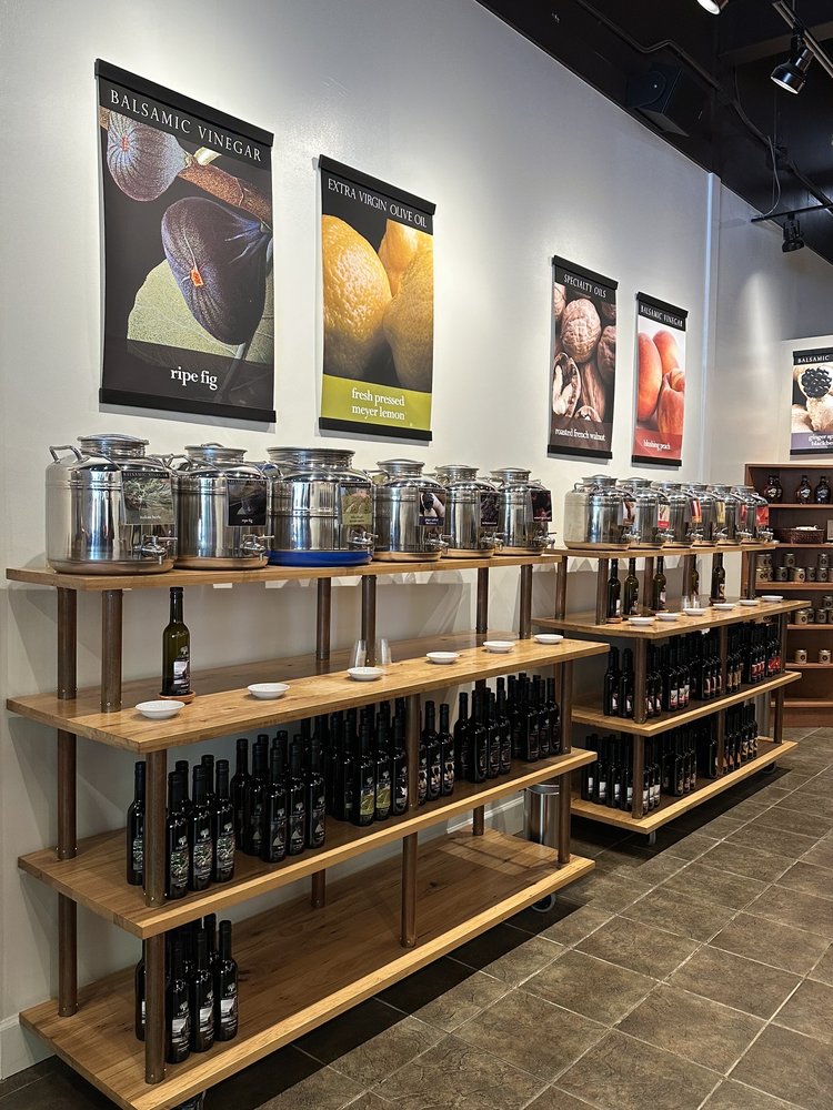 F. OLIVER’S - Updated August 2025 - 70 Photos & 18 Reviews - 747 Park ...