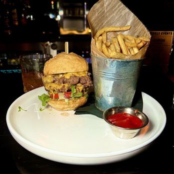 THE ELEPHANT ROOM - Updated October 2025 - 125 Photos & 118 Reviews ...