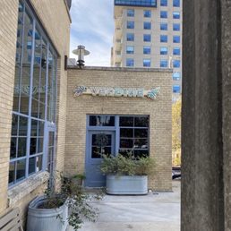 THE GINGER MULE - Updated January 2026 - 770 Photos & 327 Reviews - 449 ...