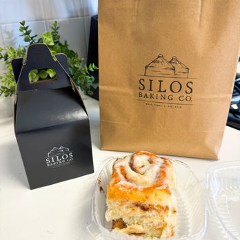 SILOS BAKING - Updated January 2025 - 2400 Photos & 976 Reviews - 601 ...