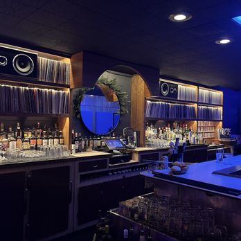 THE WIGGLE ROOM - Updated December 2025 - 28 Photos & 17 Reviews - 2988 ...