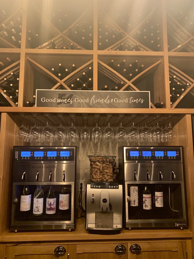 SMALL BATCH CELLARS - 20 Photos - 37 Nettleton Ave, North Haven ...