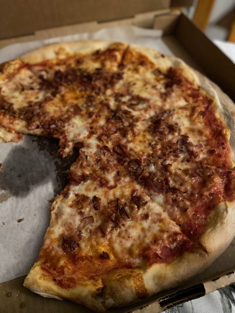 DELISO PIZZA - Updated July 2024 - 32 Photos & 69 Reviews - 829 ...