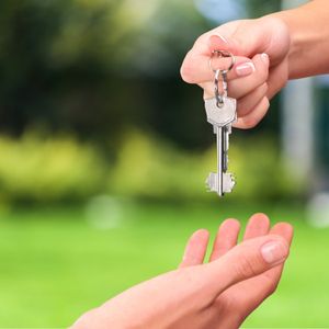 METRO GROUP MANAGEMENT - Updated April 2025 - 11 Reviews - 2804 Orchard ...