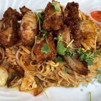 ROD THAI FAMILY TASTE - Updated July 2024 - 437 Photos & 499 Reviews ...