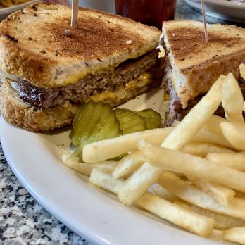 5 & DINER - Updated January 2026 - 573 Photos & 583 Reviews - 5220 N ...