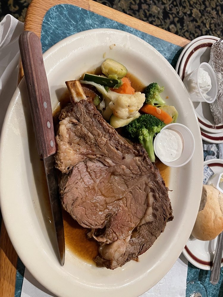 BIG FOOT INN - Updated December 2025 - 62 Photos & 124 Reviews - 11508 ...