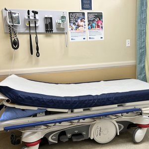 SOUTH FLORIDA SURGERY CENTER - Updated May 2025 - 13 Reviews - 6110 SW ...