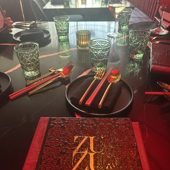 EXPERIENCE ZUZU - Updated October 2025 - 834 Photos & 327 Reviews - 511 ...