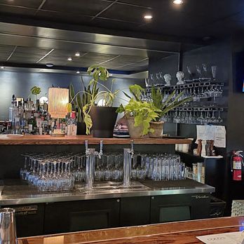 COCO’S BISTRO - Updated December 2025 - 247 Photos & 336 Reviews - 250 ...