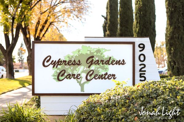 WINDSOR CYPRESS GARDENS CARE CENTER - Updated January 2026 - 28 Photos ...