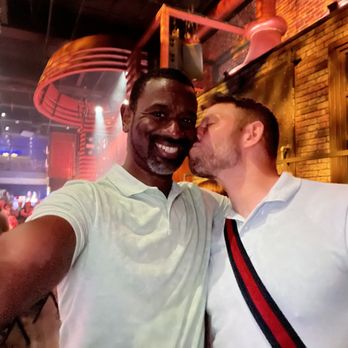 SHINERS NASHVILLE - Updated December 2024 - 61 Photos & 37 Reviews ...