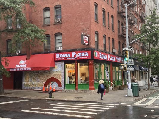 ROMA PIZZA - 131 Photos & 361 Reviews - Pizza - 1701 1st Ave, New York ...
