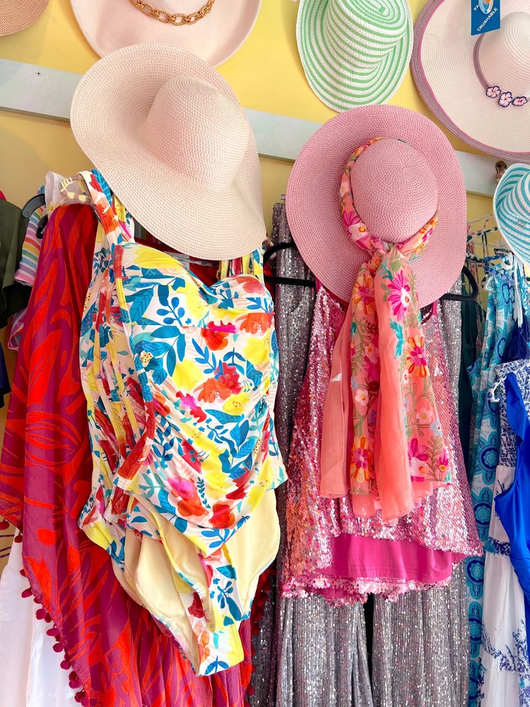 THE BEACH CORNER - Updated October 2025 - 57 Photos - 145 Cherry St ...