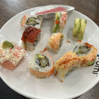 UMI SUSHI & SEAFOOD BUFFET - Updated May 2025 - 617 Photos & 301 ...