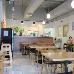 IREH RESTAURANT - Updated November 2025 - 710 Photos & 230 Reviews - 629 Ke'eaumoku St, Honolulu ...