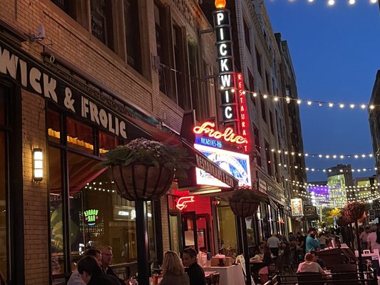 THE CORNER ALLEY - Updated June 2024 - 245 Photos & 333 Reviews - 402 ...