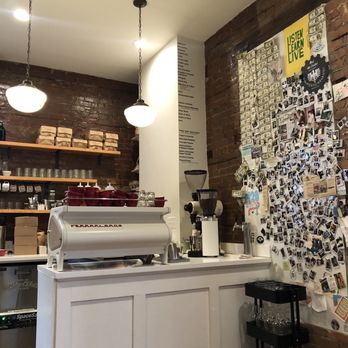 MOM ‘N ‘EM COFFEE & WINE - Updated July 2024 - 253 Photos & 127 Reviews ...