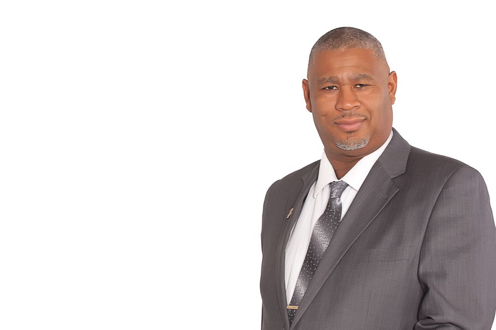 DESMOND WADE FINANCIAL - Updated September 2024 - Request Consultation ...