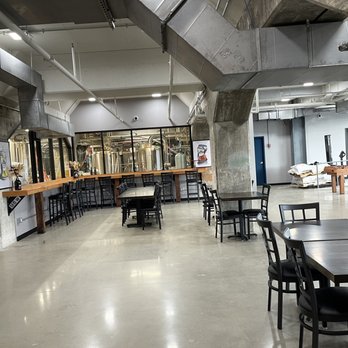 MUNICIPAL BREW WORKS - Updated December 2025 - 95 Photos & 80 Reviews ...
