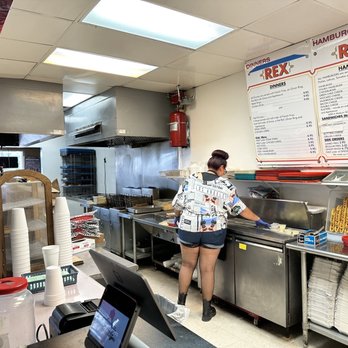 REX’S HAMBURGERS - Updated August 2024 - 170 Photos & 212 Reviews ...