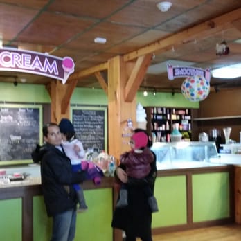 STOCKBRIDGE GENERAL STORE - Updated December 2025 - 13 Photos & 17 ...