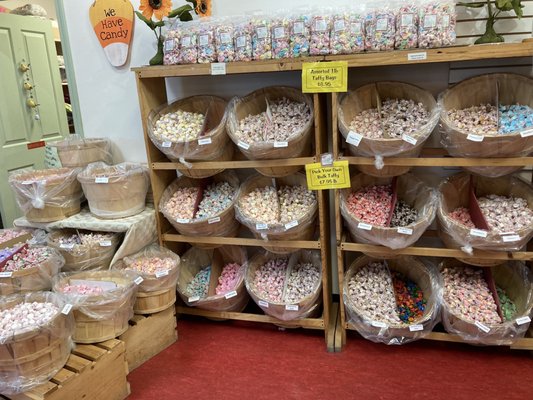 CRANBERRY SWEETS COMPANY - 47 Photos & 59 Reviews - 1005 Newmark Ave ...