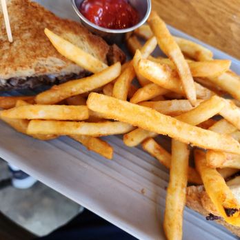 WYE HILL KITCHEN & BREWING - Updated April 2025 - 694 Photos & 485 ...