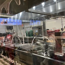 KRISPY KREME - Updated July 2025 - 293 Photos & 298 Reviews - 295 Ponce ...